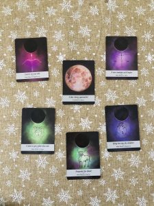 What Are Moon Oracle Cards? (Explained) - Tarot Institute